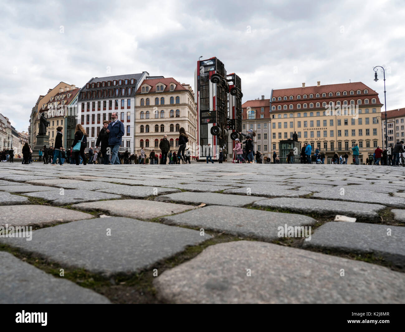 View destroyed dresden -Fotos und -Bildmaterial in hoher Auflösung – Alamy