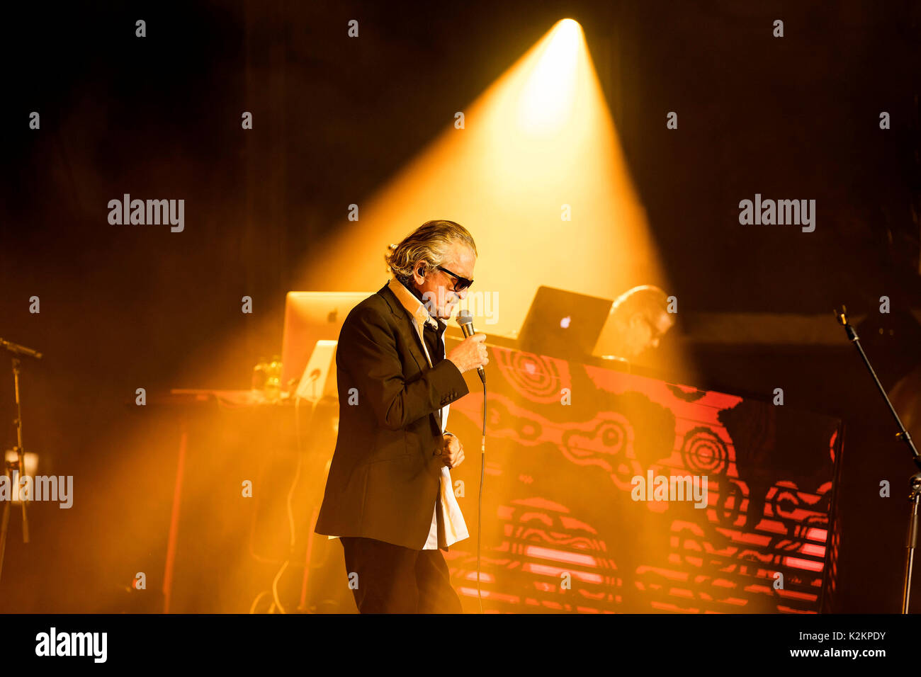 Dieter meier and boris blank yello -Fotos und -Bildmaterial in hoher ...