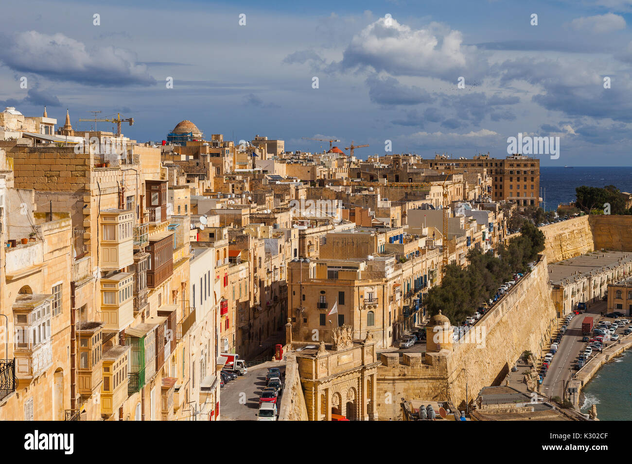 Malta - Luftbild der antiken Stadt Valletta an einem sonnigen Tag mit ...