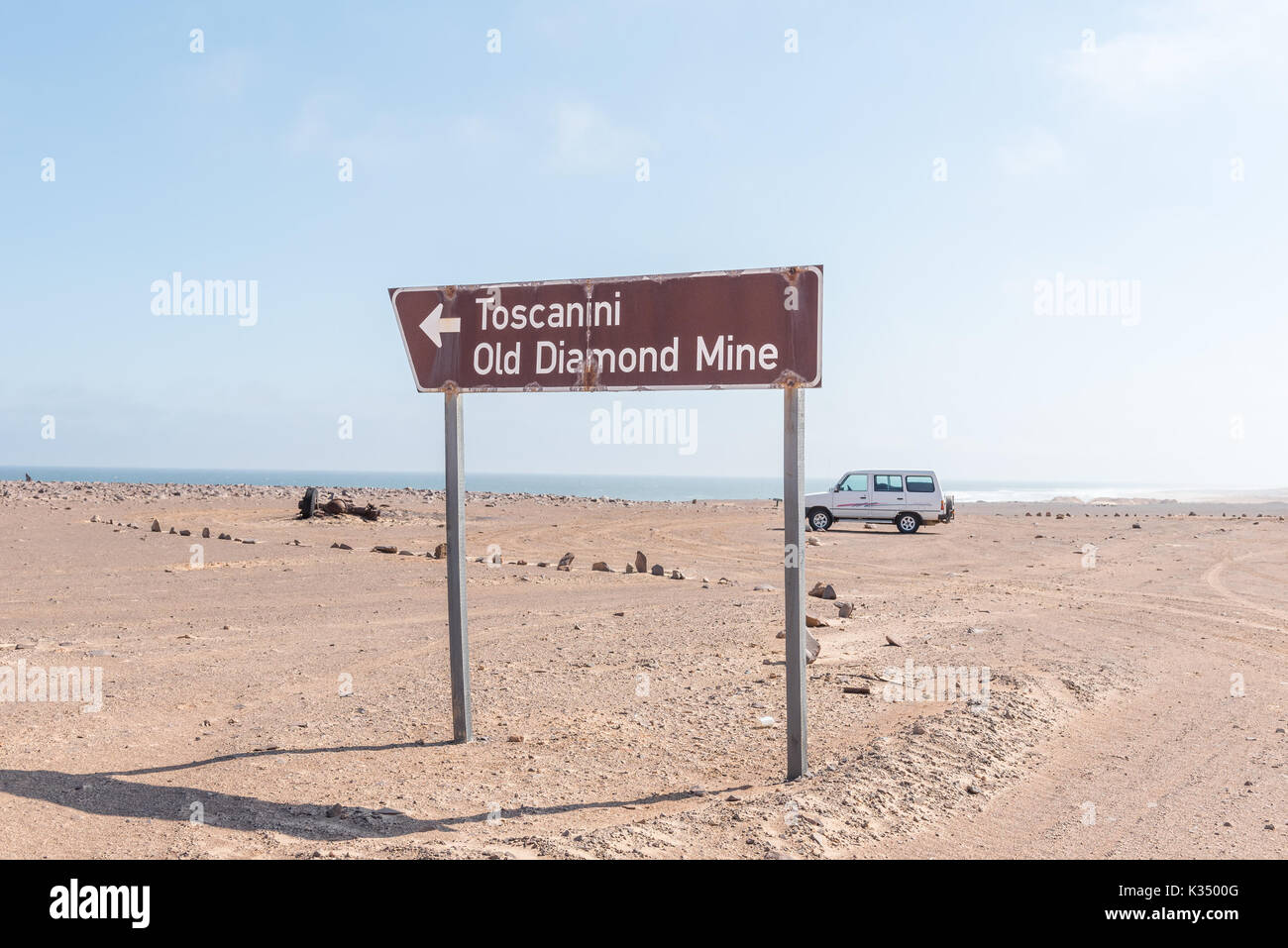 SKELETON COAST NATIONAL PARK, NAMIBIA - 28. JUNI 2017: Aussichtspunkt ...
