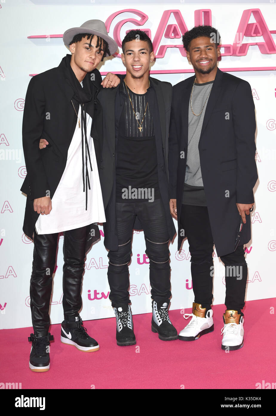 5 nach mitternacht -Fotos und -Bildmaterial in hoher Auflösung – Alamy