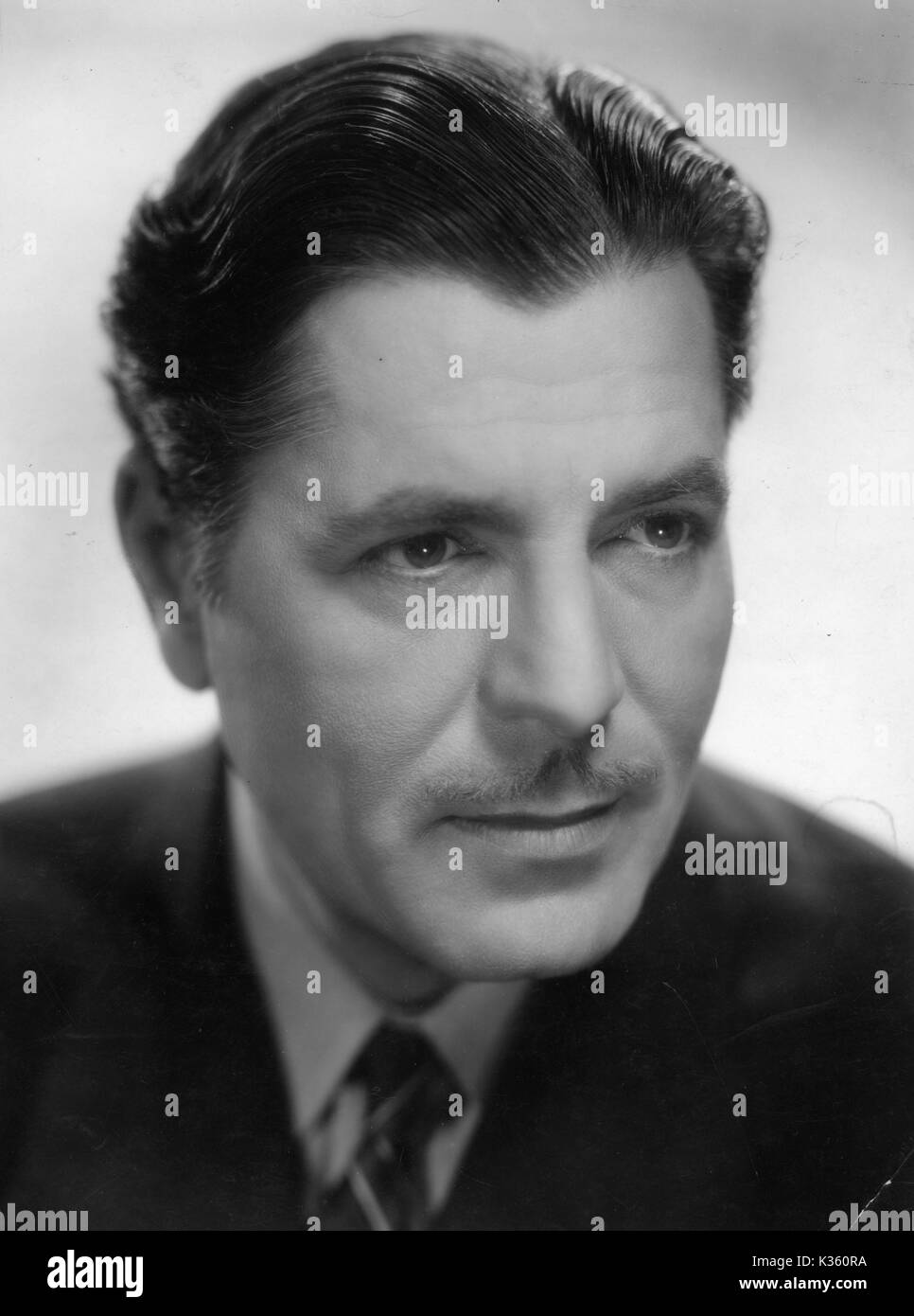 Warner baxter -Fotos und -Bildmaterial in hoher Auflösung – Alamy