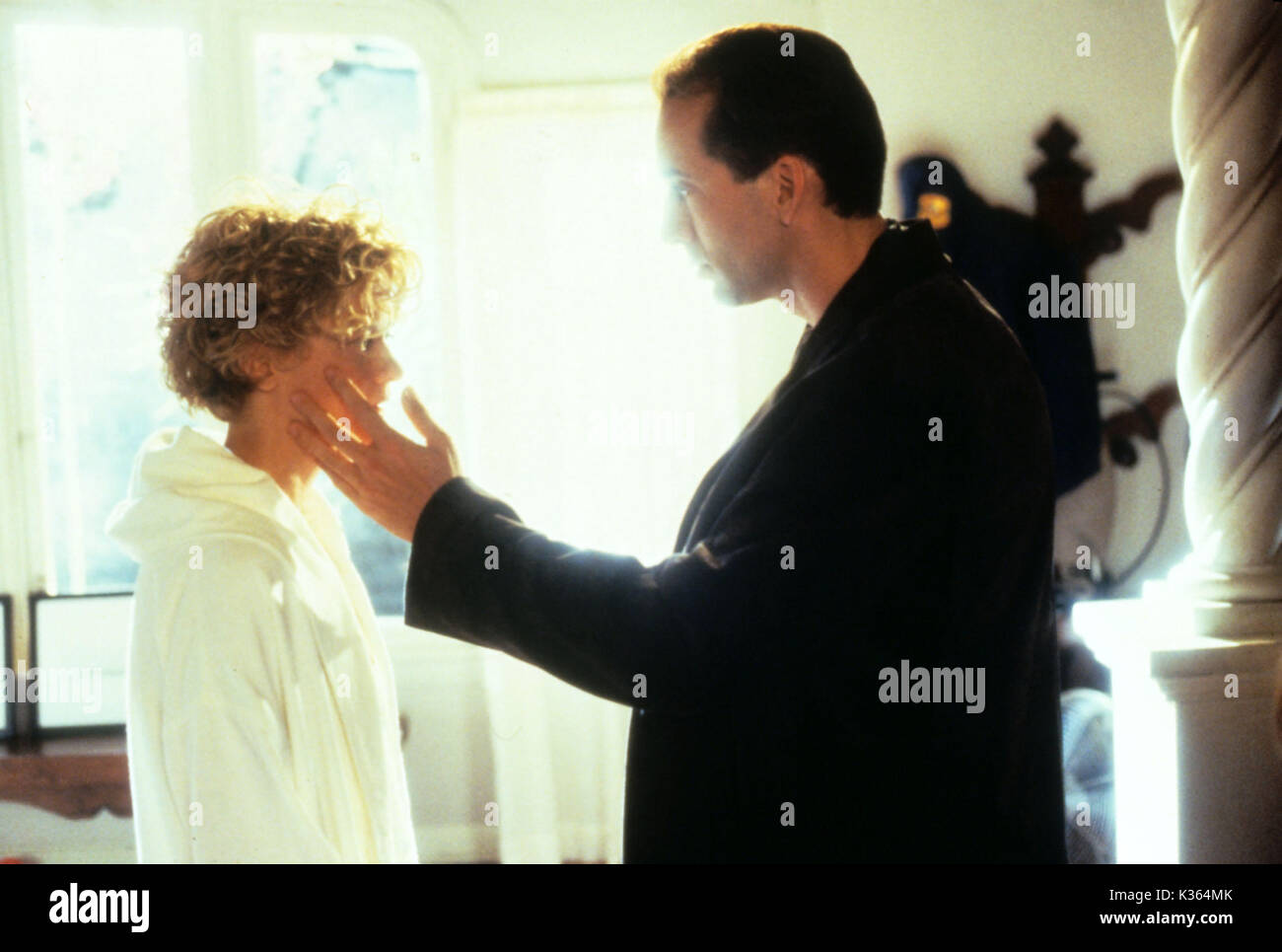 Meg ryan nicolas cage city -Fotos und -Bildmaterial in hoher Auflösung ...