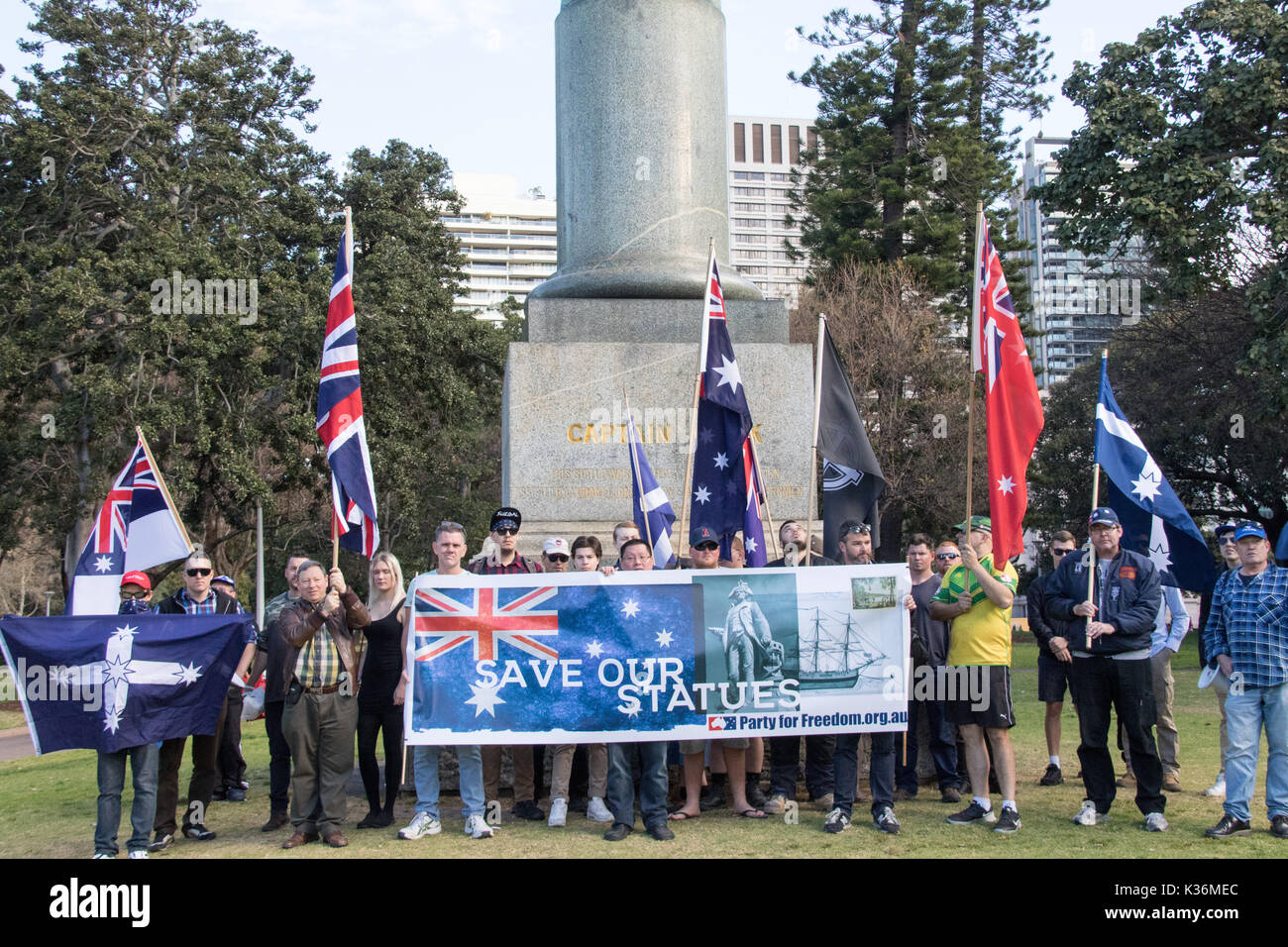 Politische parteistatuen -Fotos und -Bildmaterial in hoher Auflösung ...