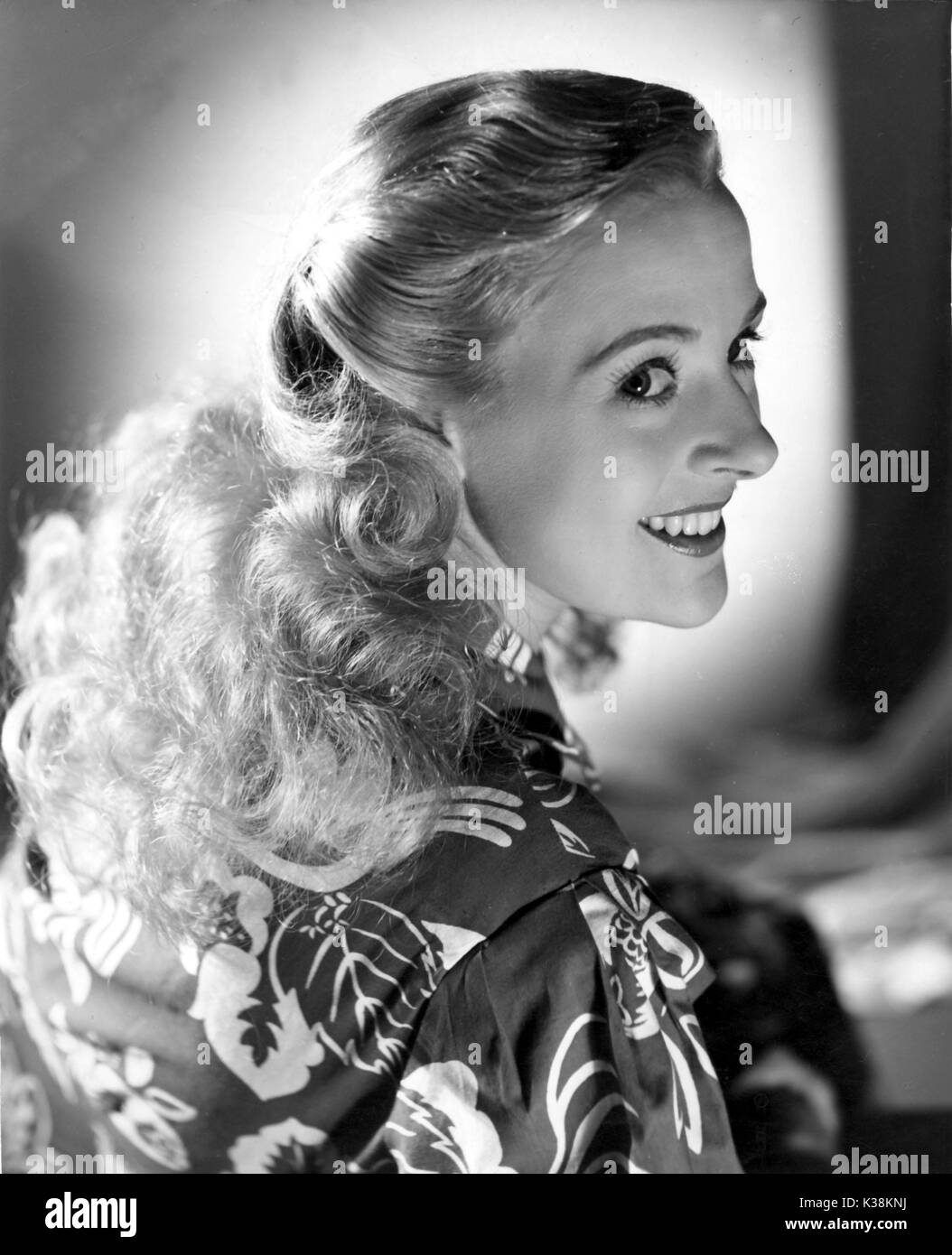 Phyllis dixey -Fotos und -Bildmaterial in hoher Auflösung – Alamy