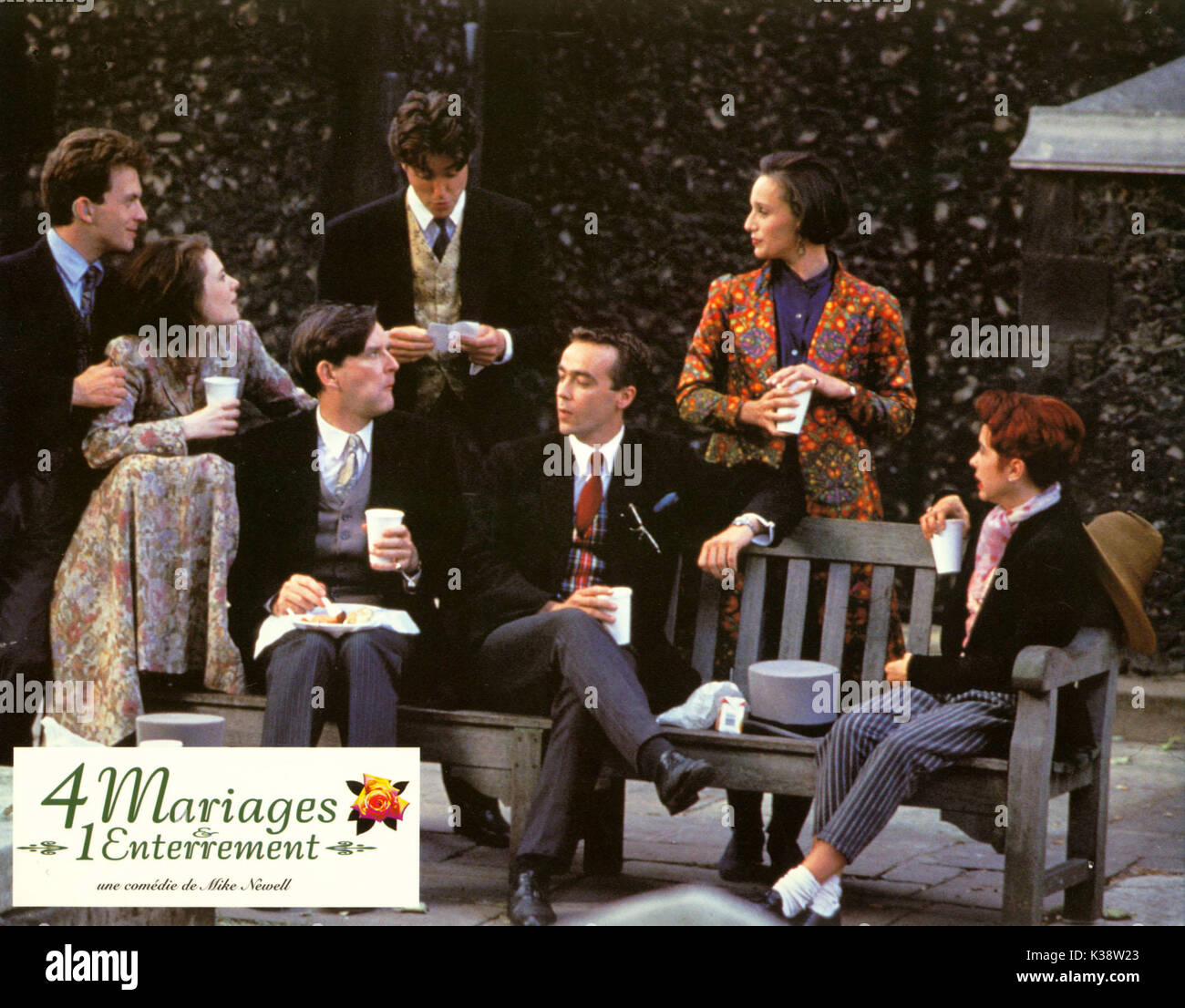 Vier Hochzeiten und ein Todesfall DAVID BOWER, [?], JAMES FLEET, Hugh ...