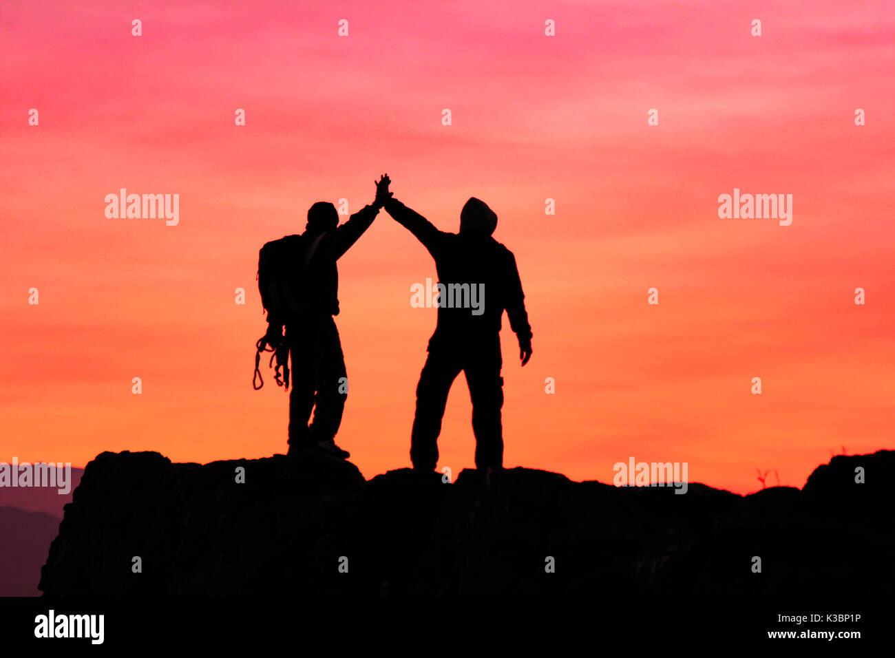 Bergsteiger team -Fotos und -Bildmaterial in hoher Auflösung – Alamy