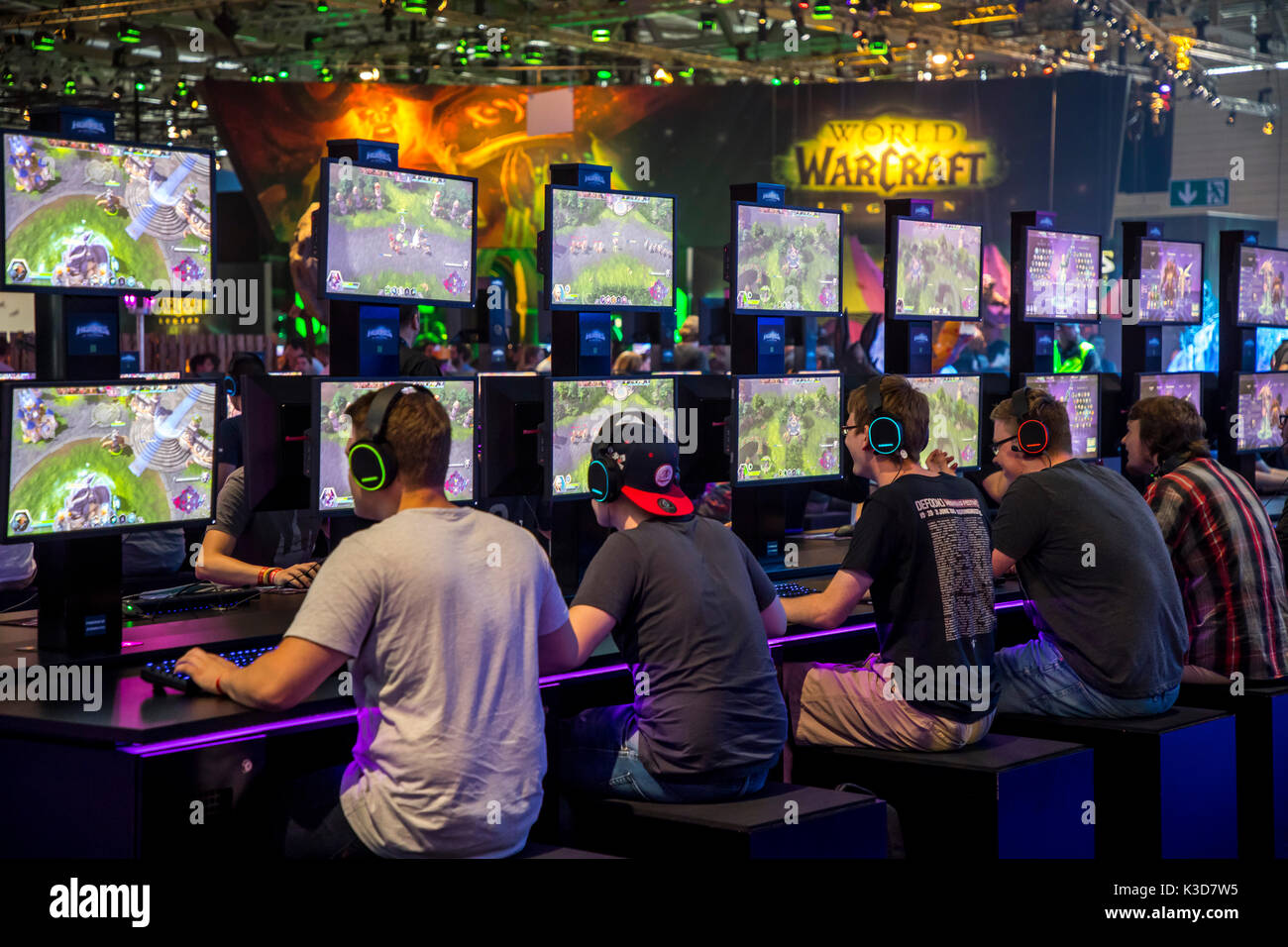 Die gamescom, die weltweit größte Messe für Video- und Computerspiele ...