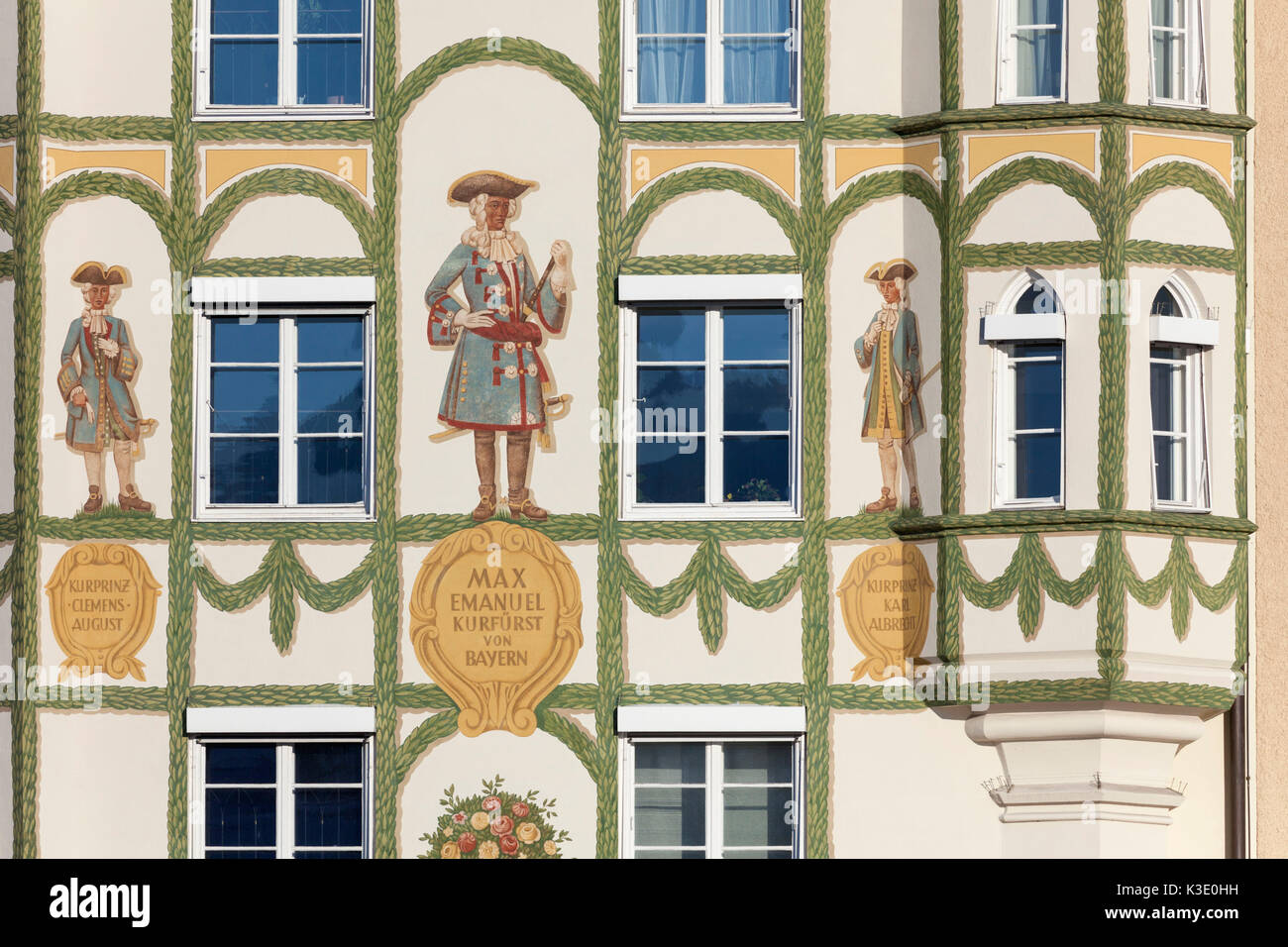 Fassade Malerei in einem Haus in der Altstadt von Bad Tölz, Oberbayern ...
