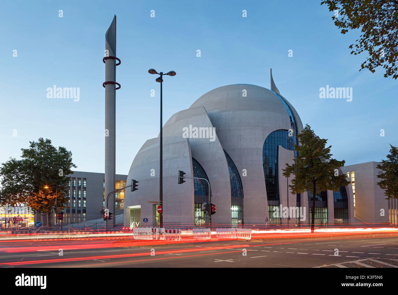 Zentralmoschee Koeln Stockfotos und -bilder Kaufen - Alamy