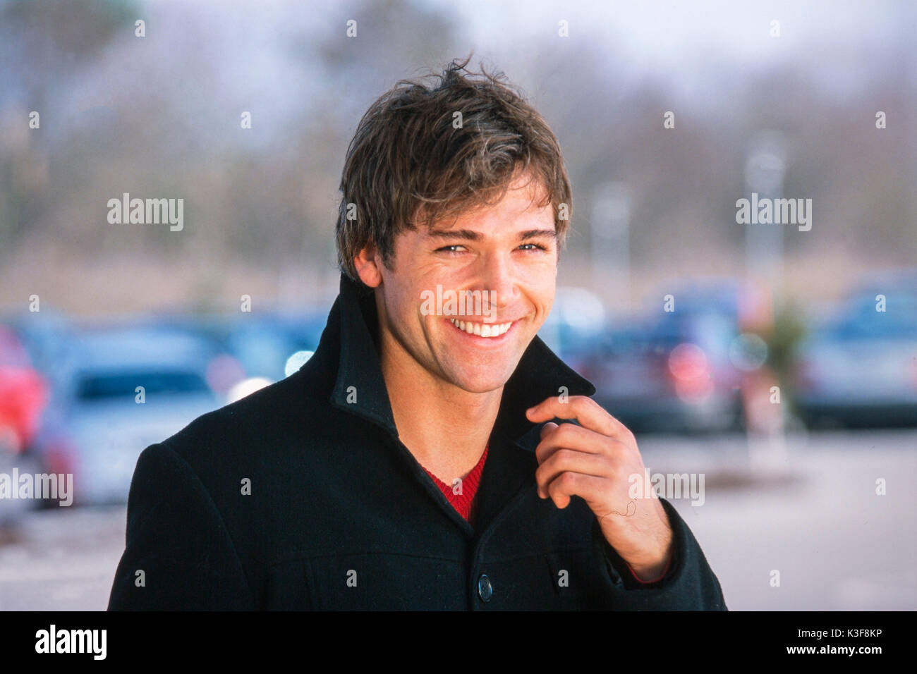 Lachender blick -Fotos und -Bildmaterial in hoher Auflösung – Alamy