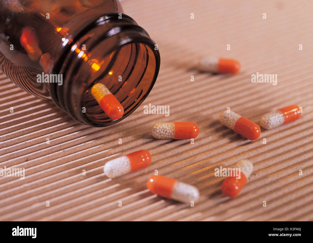 Schuss von drogen -Fotos und -Bildmaterial in hoher Auflösung – Alamy