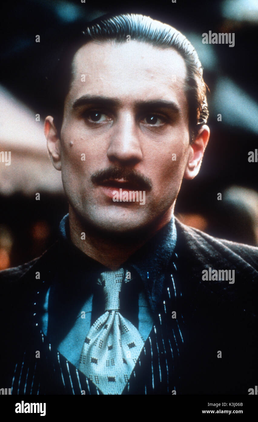 Der Pate: TEIL II ROBERT DE NIRO als Vito Corleone Datum: 1974 ...
