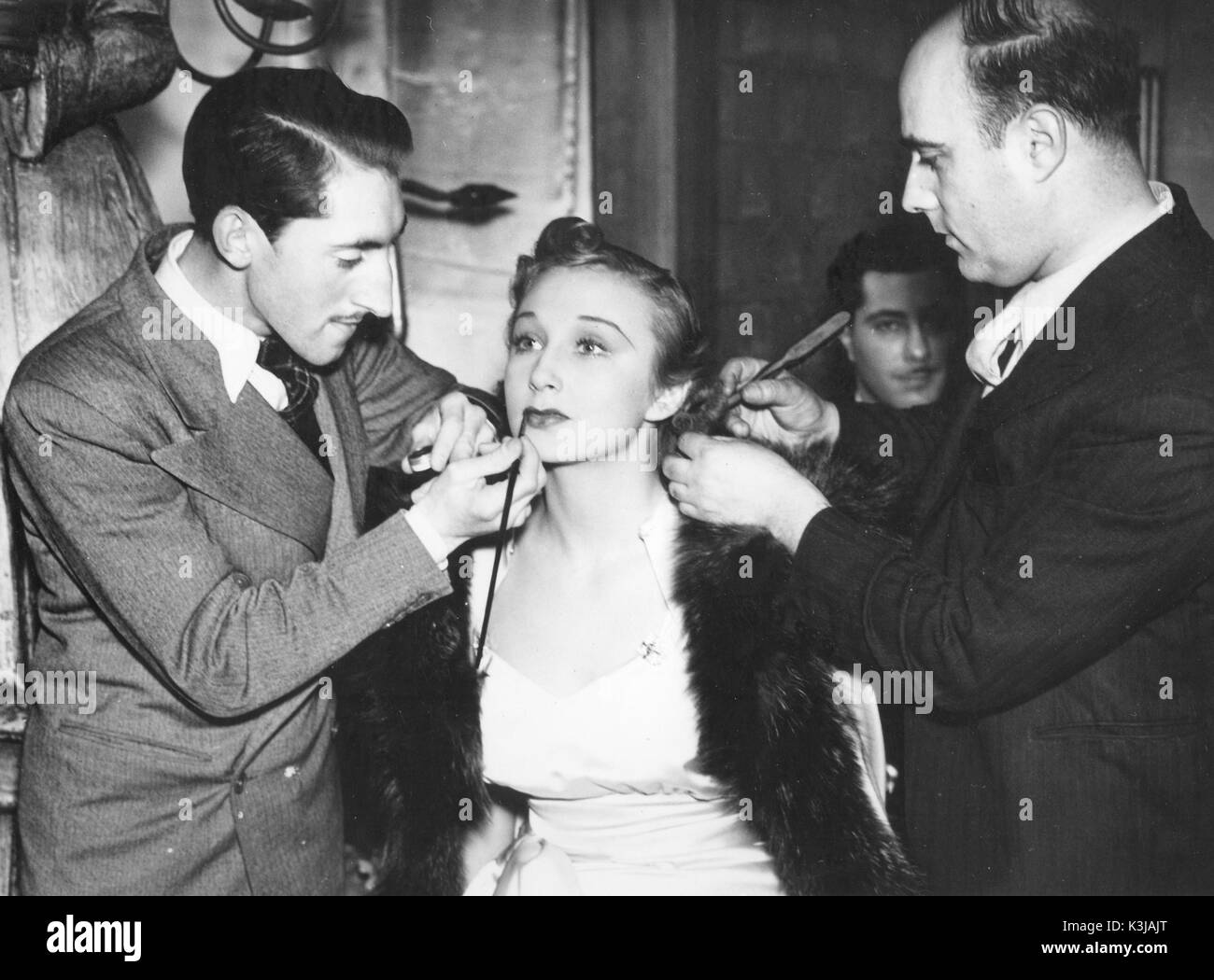 Googie withers -Fotos und -Bildmaterial in hoher Auflösung – Alamy