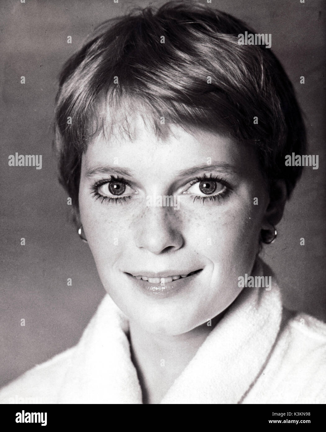 With farrow -Fotos und -Bildmaterial in hoher Auflösung – Alamy