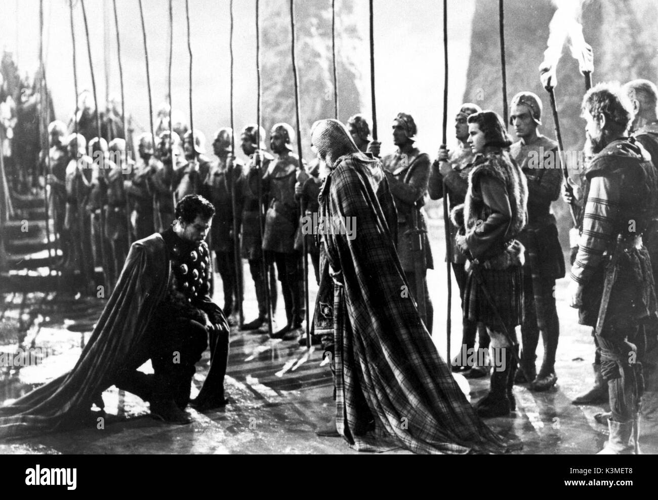 Macbeth duncan -Fotos und -Bildmaterial in hoher Auflösung – Alamy
