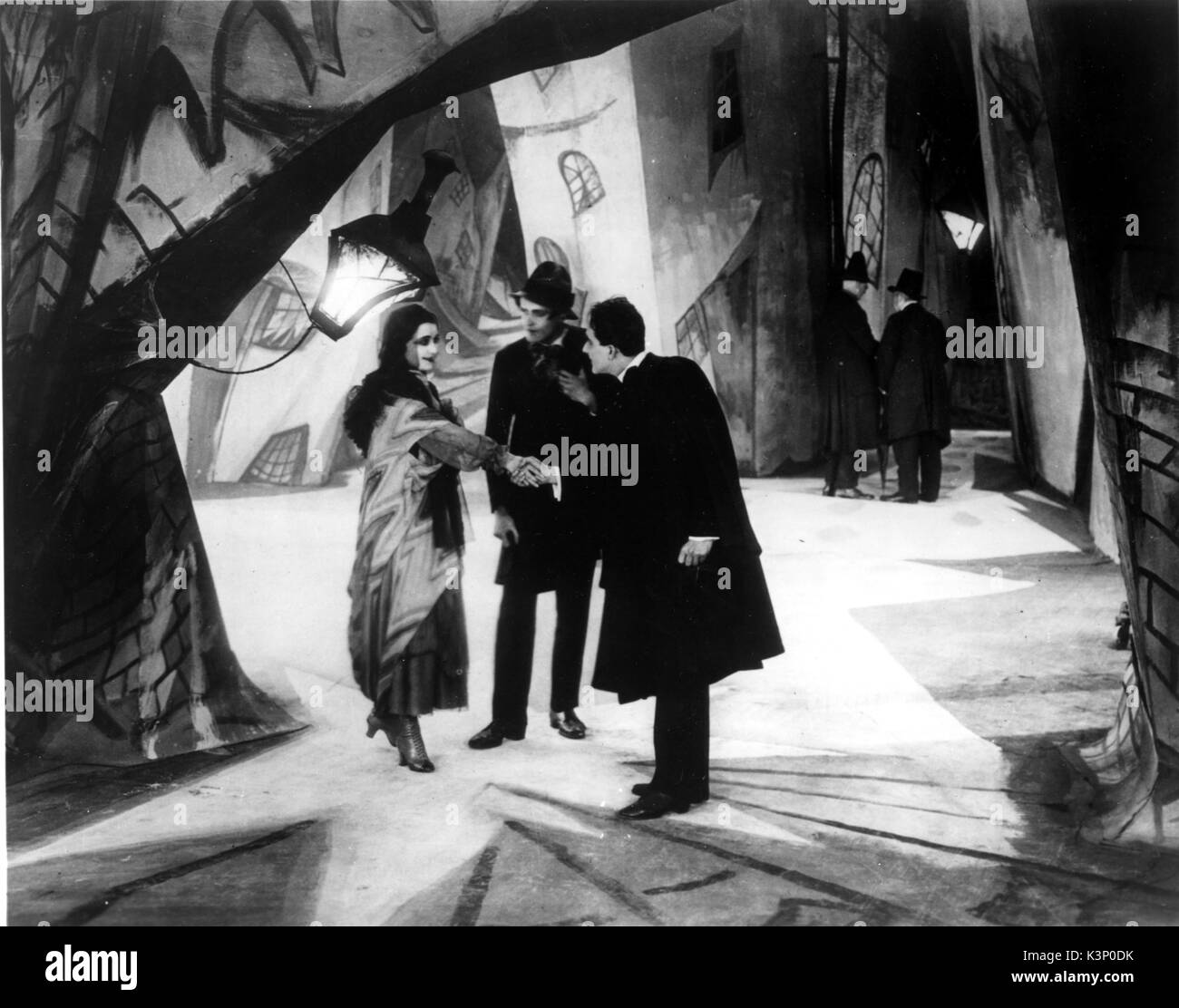 DAS Cabinet des Dr. Caligari [GER 1920] aka Der CANINET DES DR ...