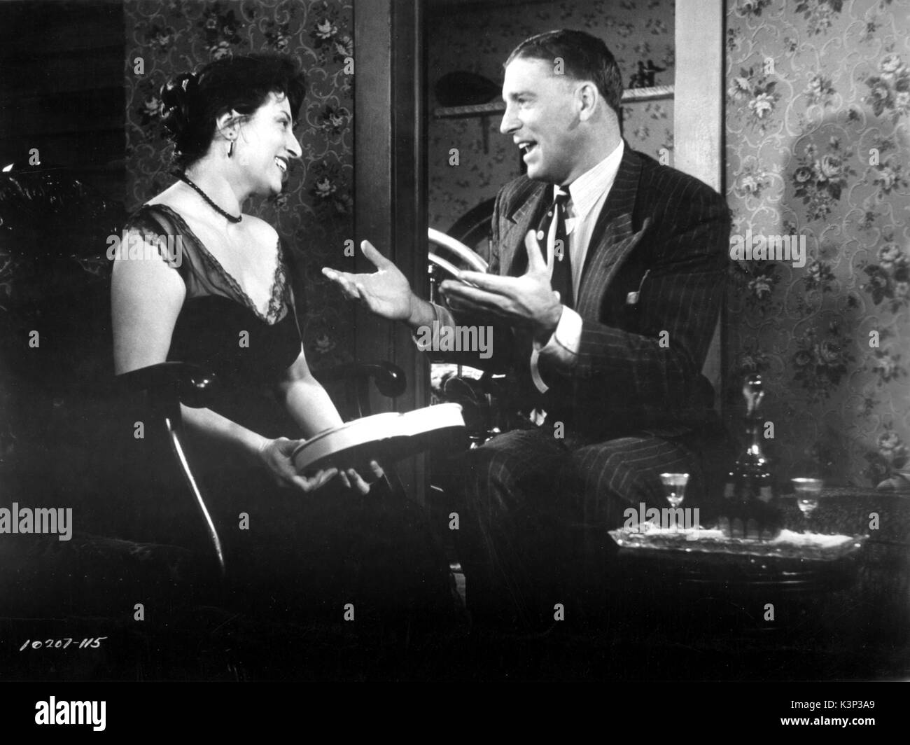 Die ROSE TATTOO [USA 1955] Anna Magnani, Burt Lancaster Datum: 1955 ...