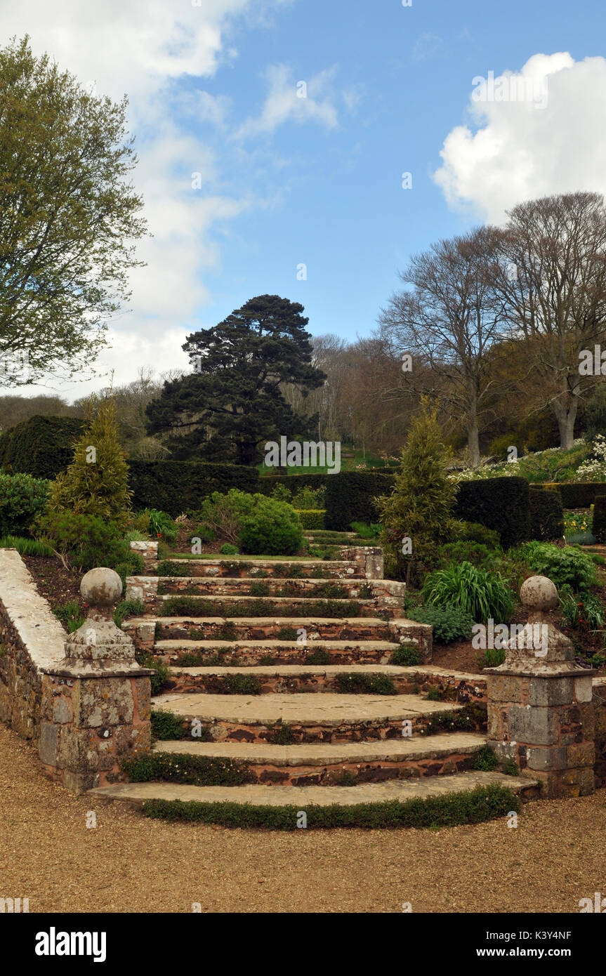 Mottistone manor farmhouse -Fotos und -Bildmaterial in hoher Auflösung ...