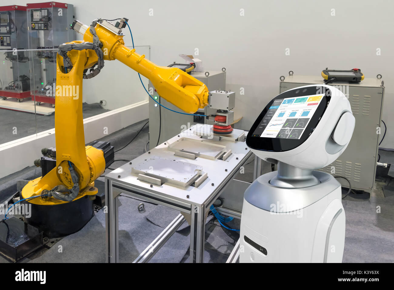 Herstellung Produktion industrielle Maschine, Fabrik Roboter arm in ...