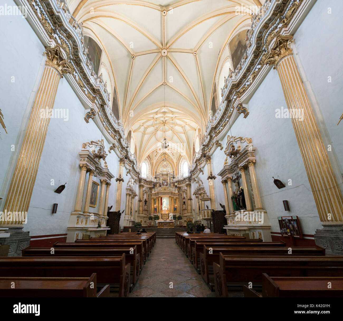 Capilla real o de naturales -Fotos und -Bildmaterial in hoher Auflösung ...