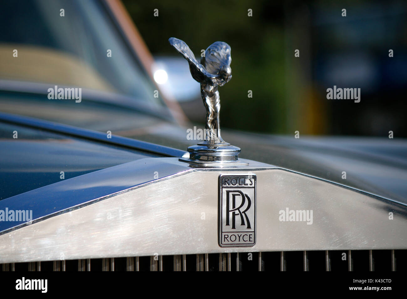 Emily silber -Fotos und -Bildmaterial in hoher Auflösung – Alamy