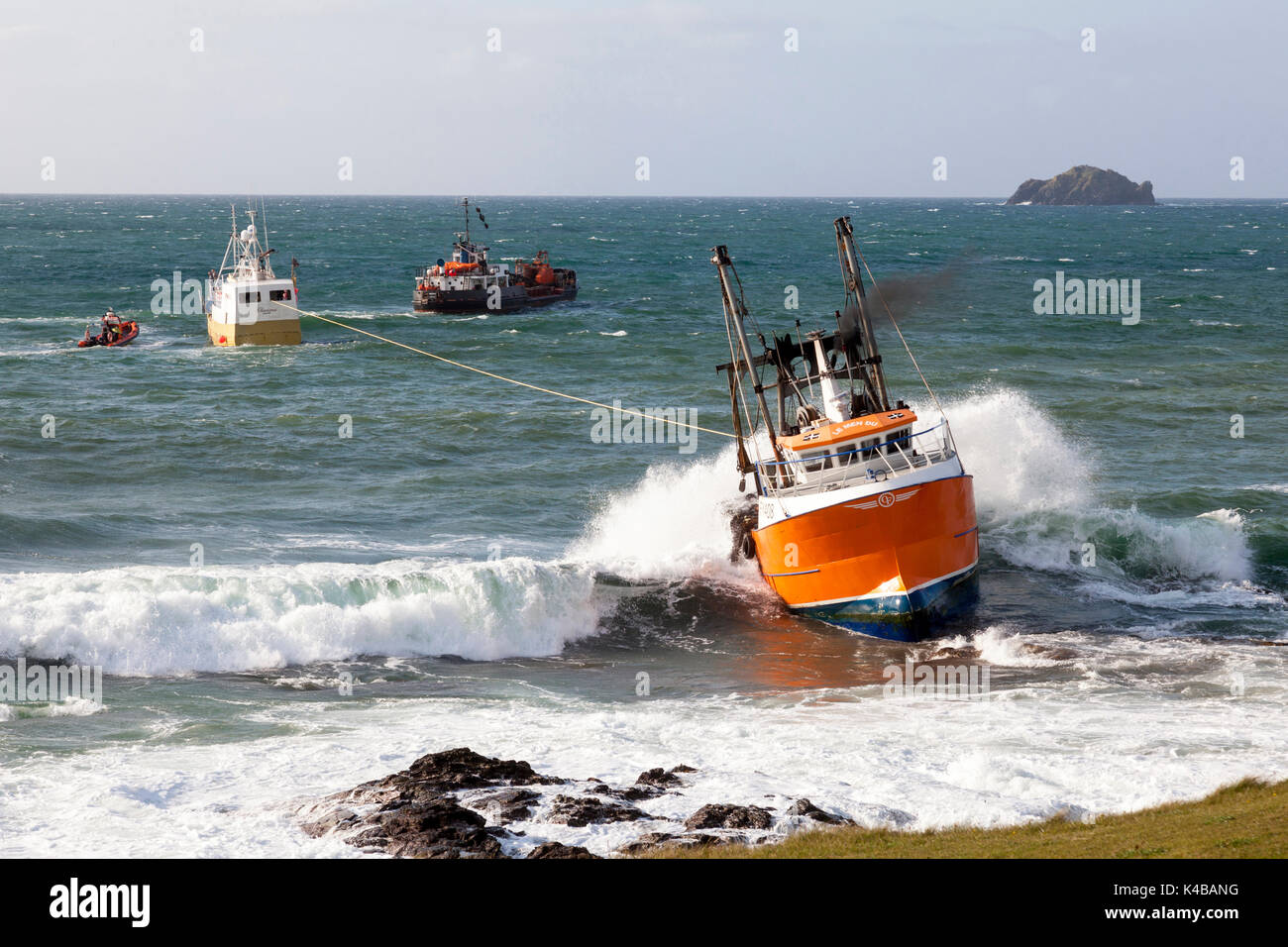 Cornwall shipwreck rocks -Fotos und -Bildmaterial in hoher Auflösung ...