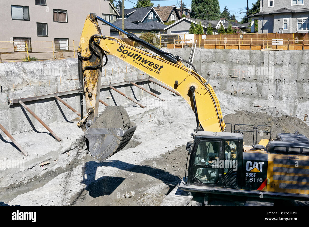 Katze 360 grad hydraulikbagger -Fotos und -Bildmaterial in hoher Auflösung – Alamy