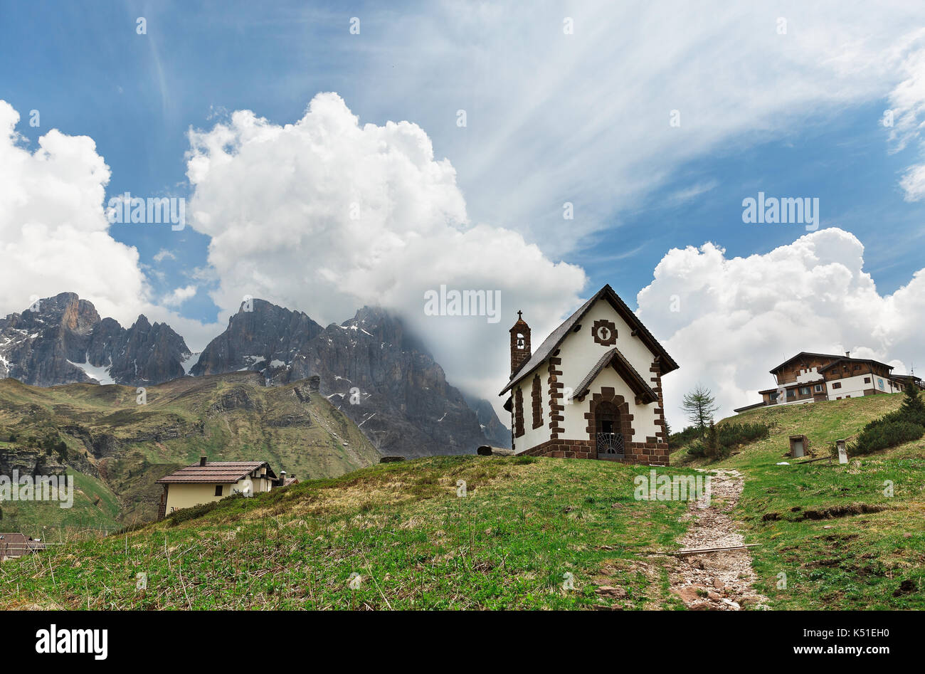 Passo rolle and südtirol -Fotos und -Bildmaterial in hoher Auflösung ...