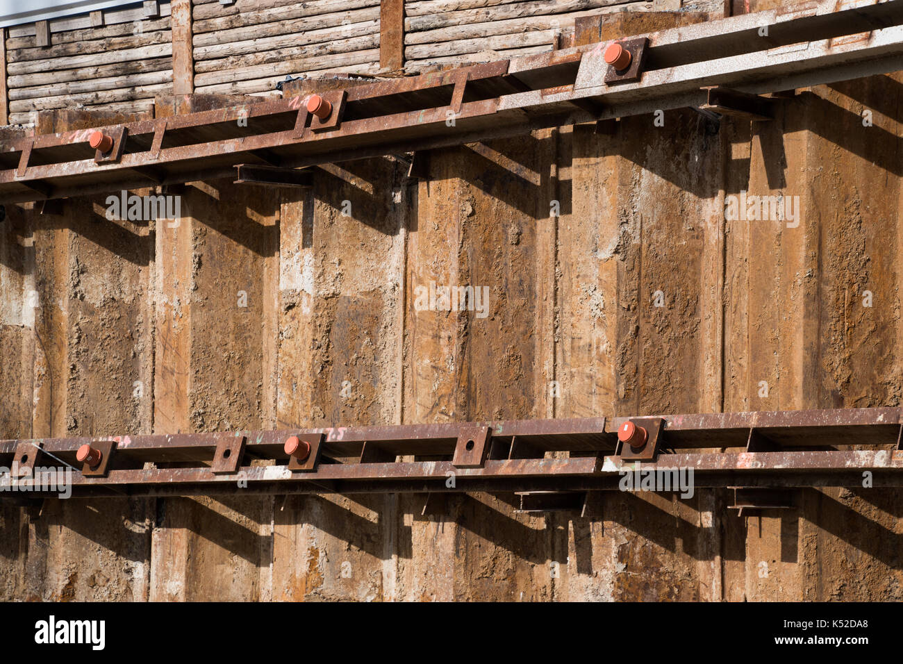 Spundwand aus stahl -Fotos und -Bildmaterial in hoher Auflösung – Alamy