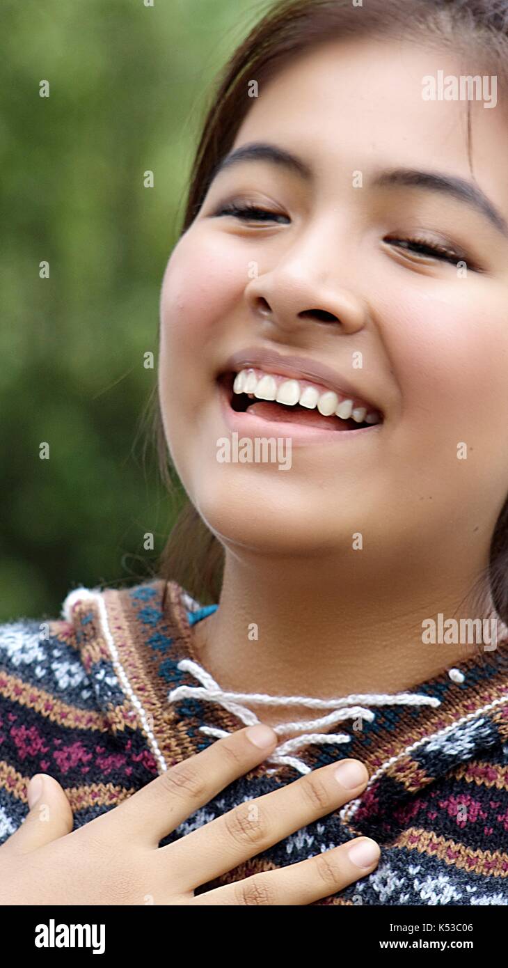 Freudige jugendliche -Fotos und -Bildmaterial in hoher Auflösung – Alamy