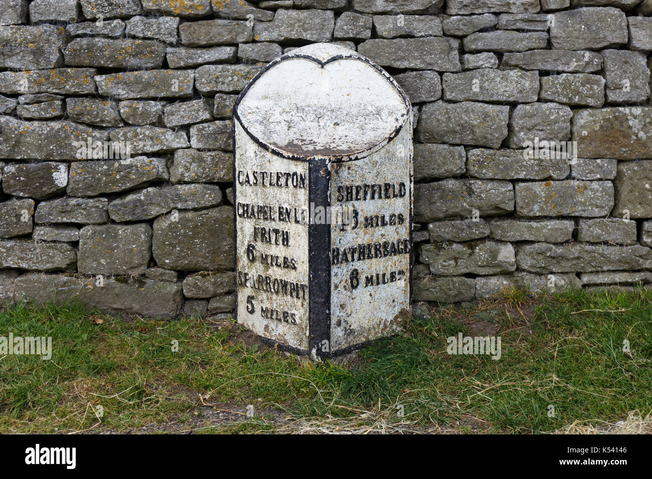 Alte englische meilensteine -Fotos und -Bildmaterial in hoher Auflösung ...