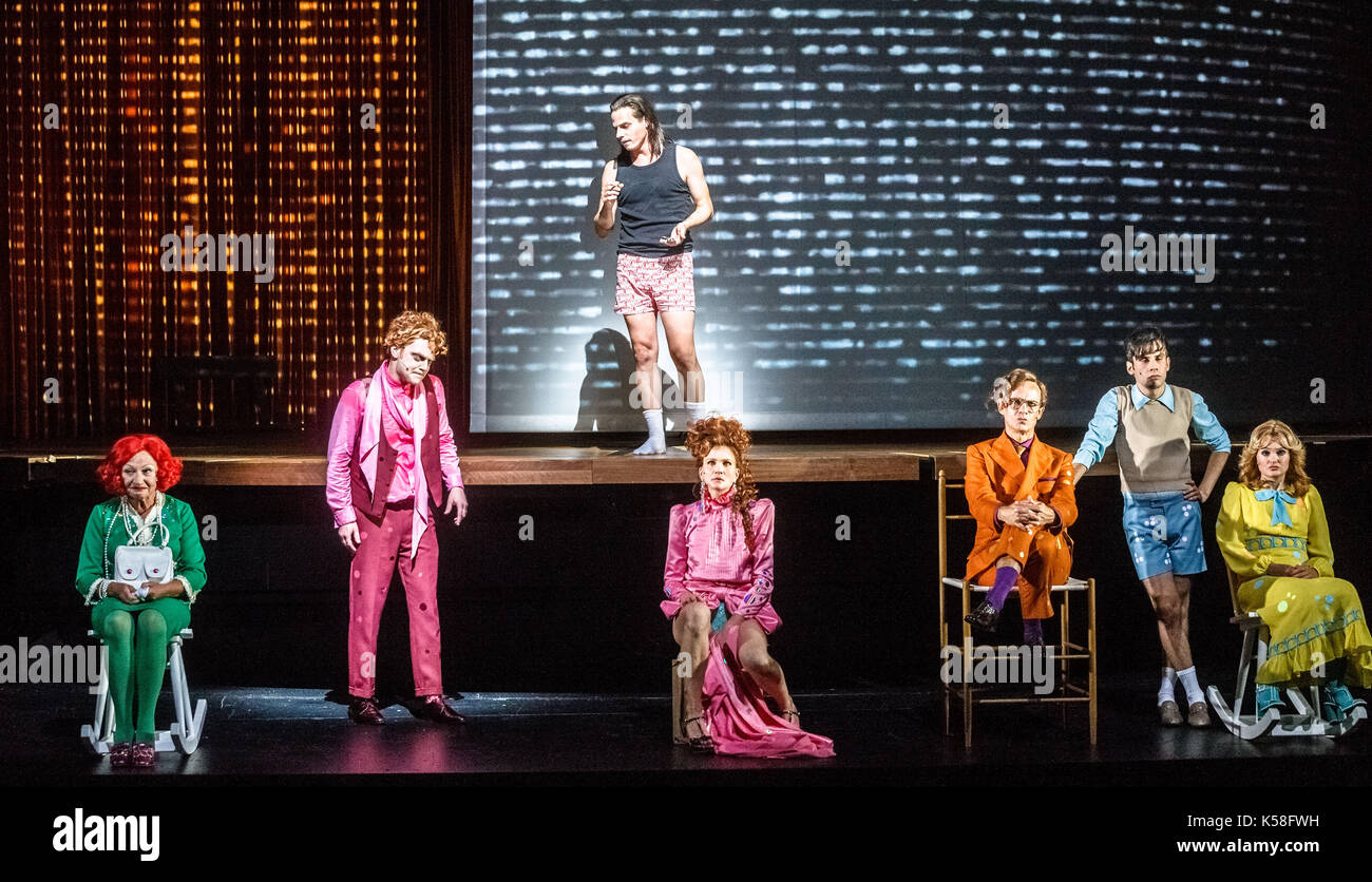 Oliver mallison -Fotos und -Bildmaterial in hoher Auflösung – Alamy