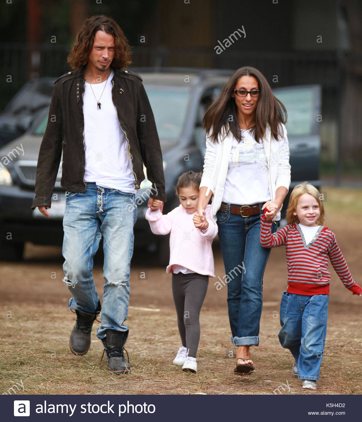 Chris Cornell And Toni Cornell Stockfotos & Chris Cornell And Toni ...