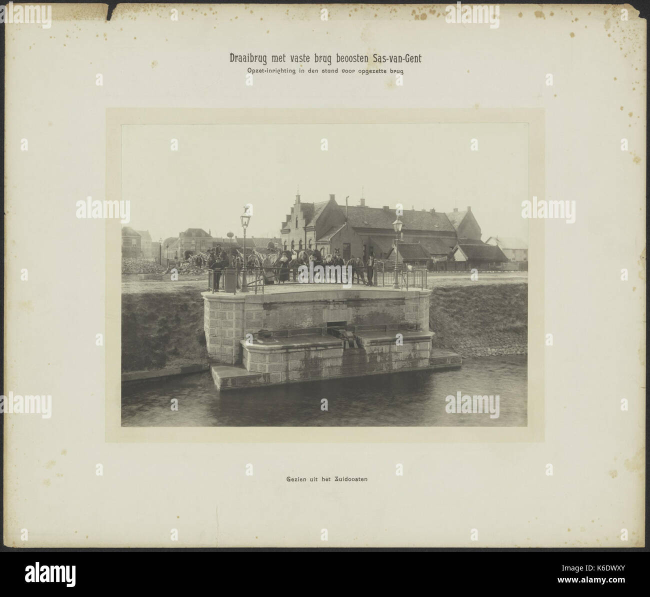 Draaibrug met vaste Brug beoosten Sas van Gent. Opzetinrichting in de ...
