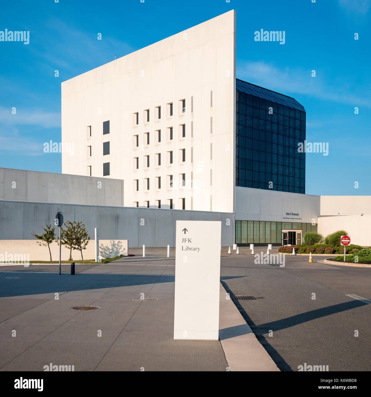 Jfk bibliothek und museum -Fotos und -Bildmaterial in hoher Auflösung ...