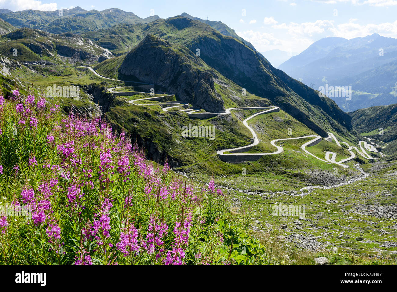 Alte Tremola Strasse, die nach St. Gotthard Pass auf die Schweizer ...
