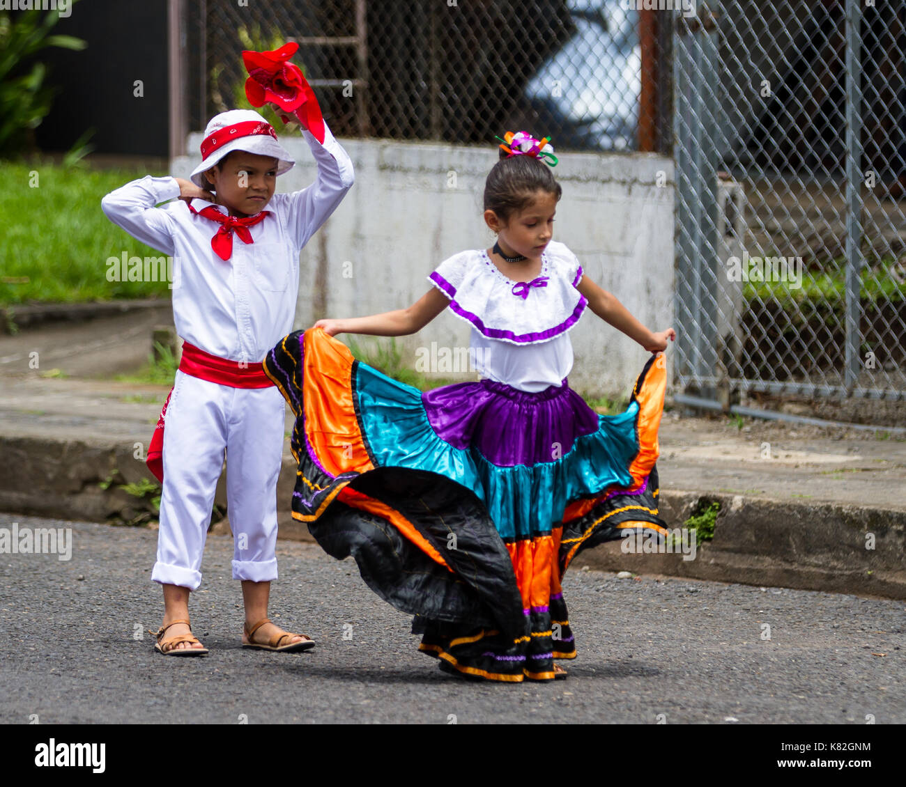 Costa rica local school -Fotos und -Bildmaterial in hoher Auflösung ...