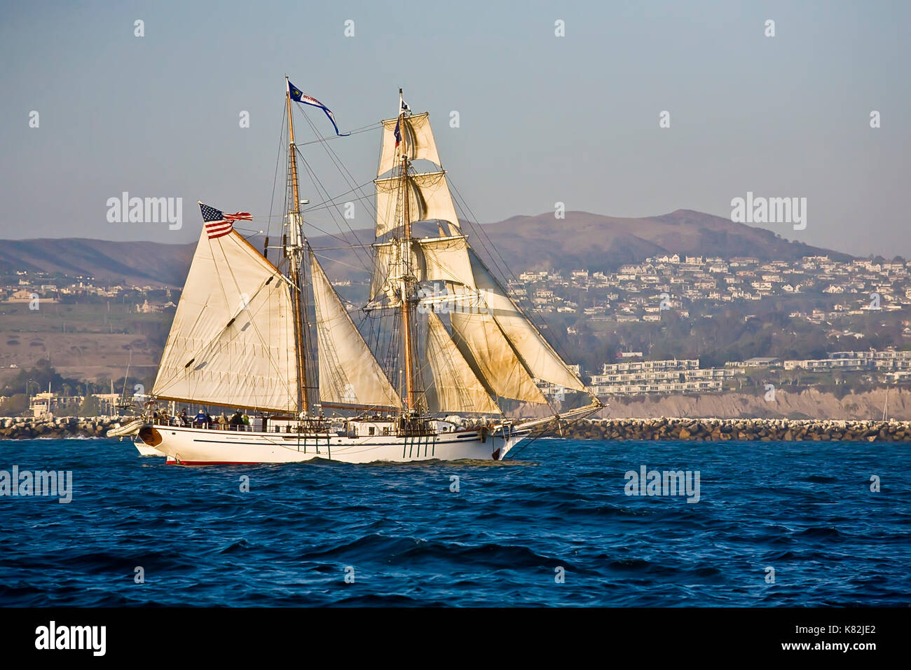 Tall Ship Johnson aus irving Dana Point Harbor, ca Usa. Es wurde ...