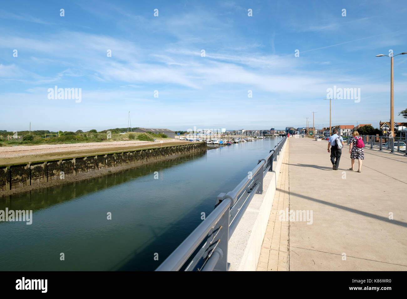 Fluss arun spaziergang -Fotos und -Bildmaterial in hoher Auflösung – Alamy