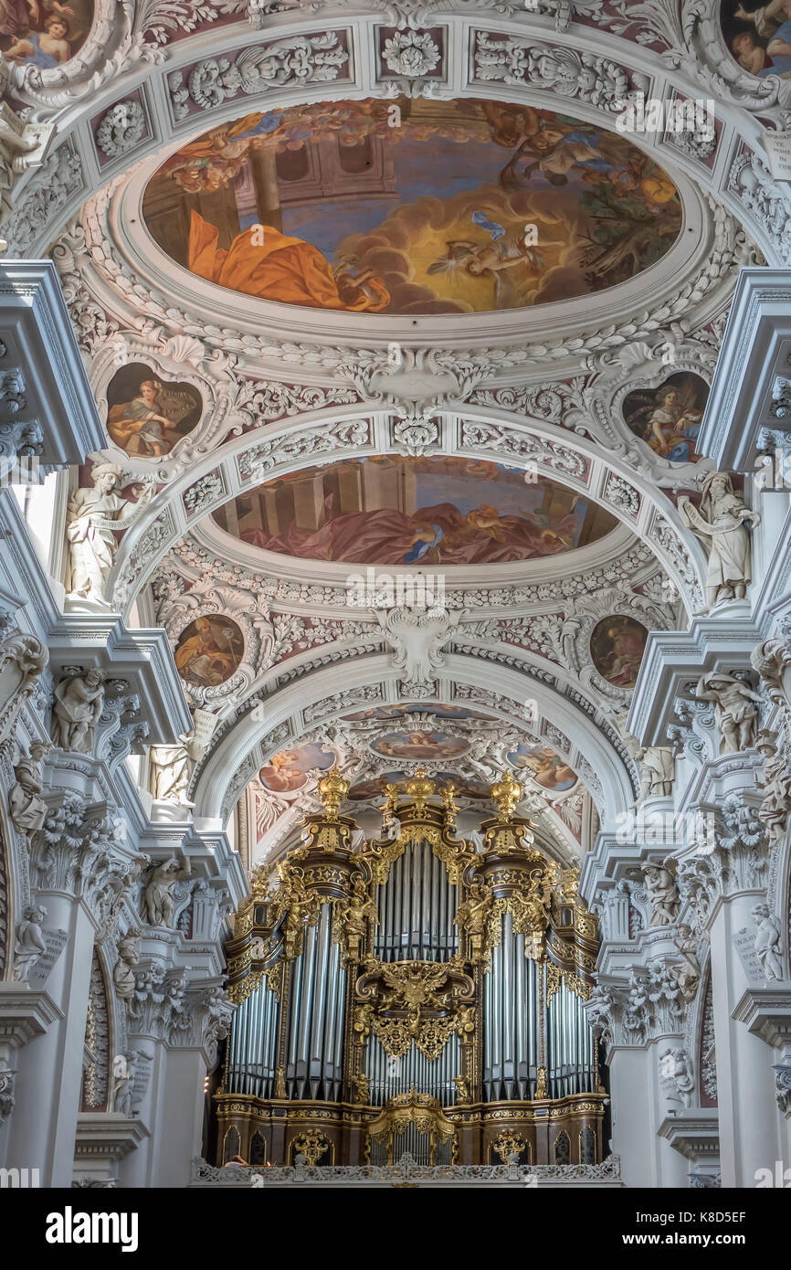 Baroque organ -Fotos und -Bildmaterial in hoher Auflösung – Alamy