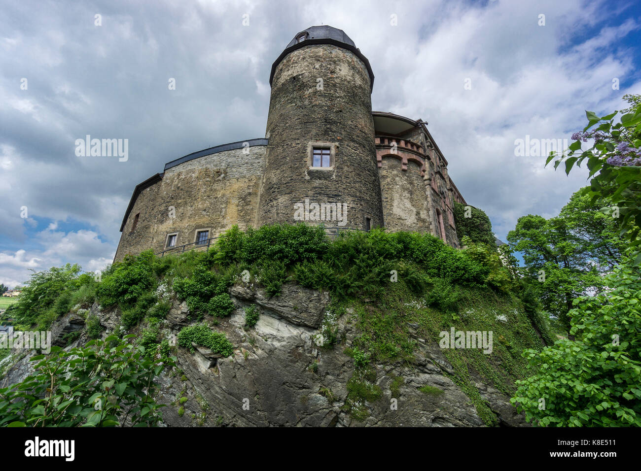 Der Steward Land, romanische Bergfried der Burg Mylau, Vogtland ...