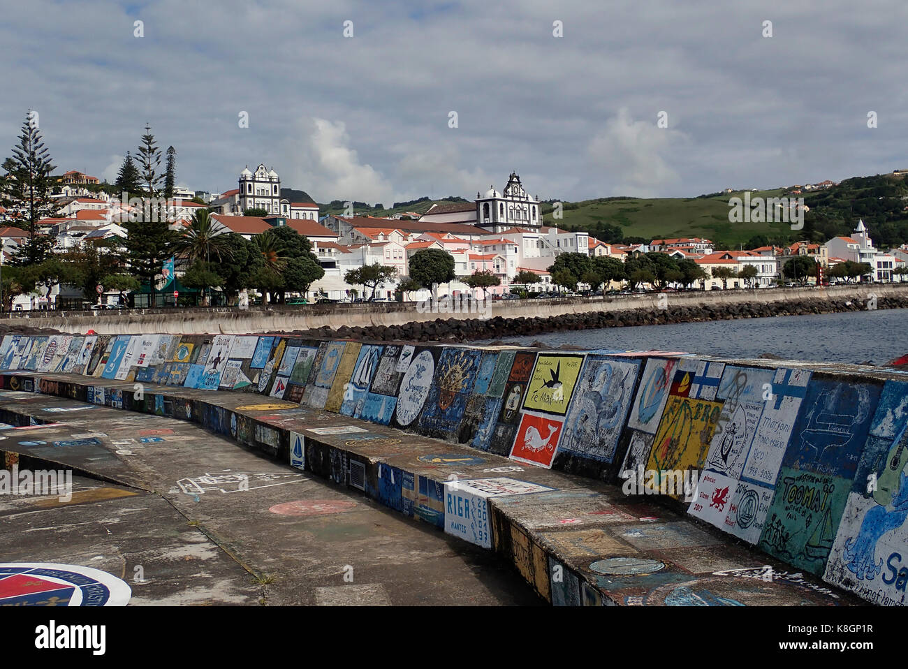 Bunte horta faial -Fotos und -Bildmaterial in hoher Auflösung – Alamy