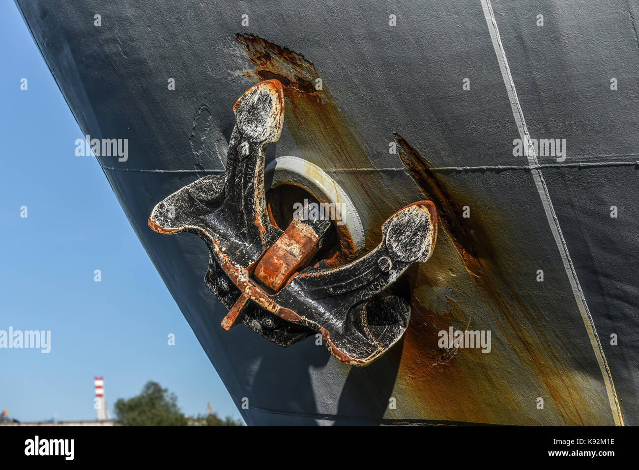 Ship anchor underwater -Fotos und -Bildmaterial in hoher Auflösung – Alamy