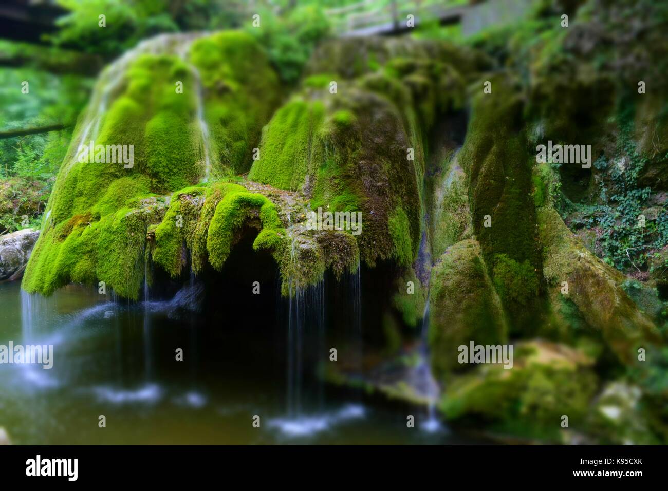 Bigar waterfall -Fotos und -Bildmaterial in hoher Auflösung – Alamy