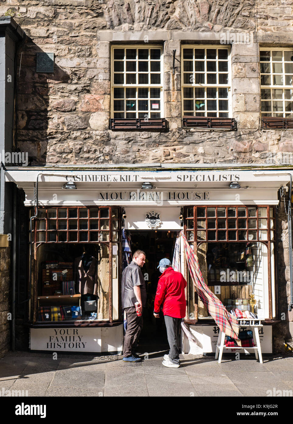 Moubray house kilt und kaschmirladen -Fotos und -Bildmaterial in hoher ...