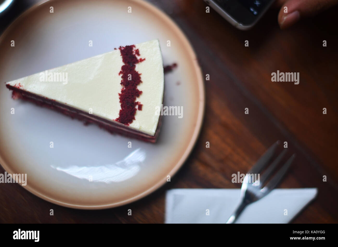 Cremetorte kuchen fotografie -Fotos und -Bildmaterial in hoher ...