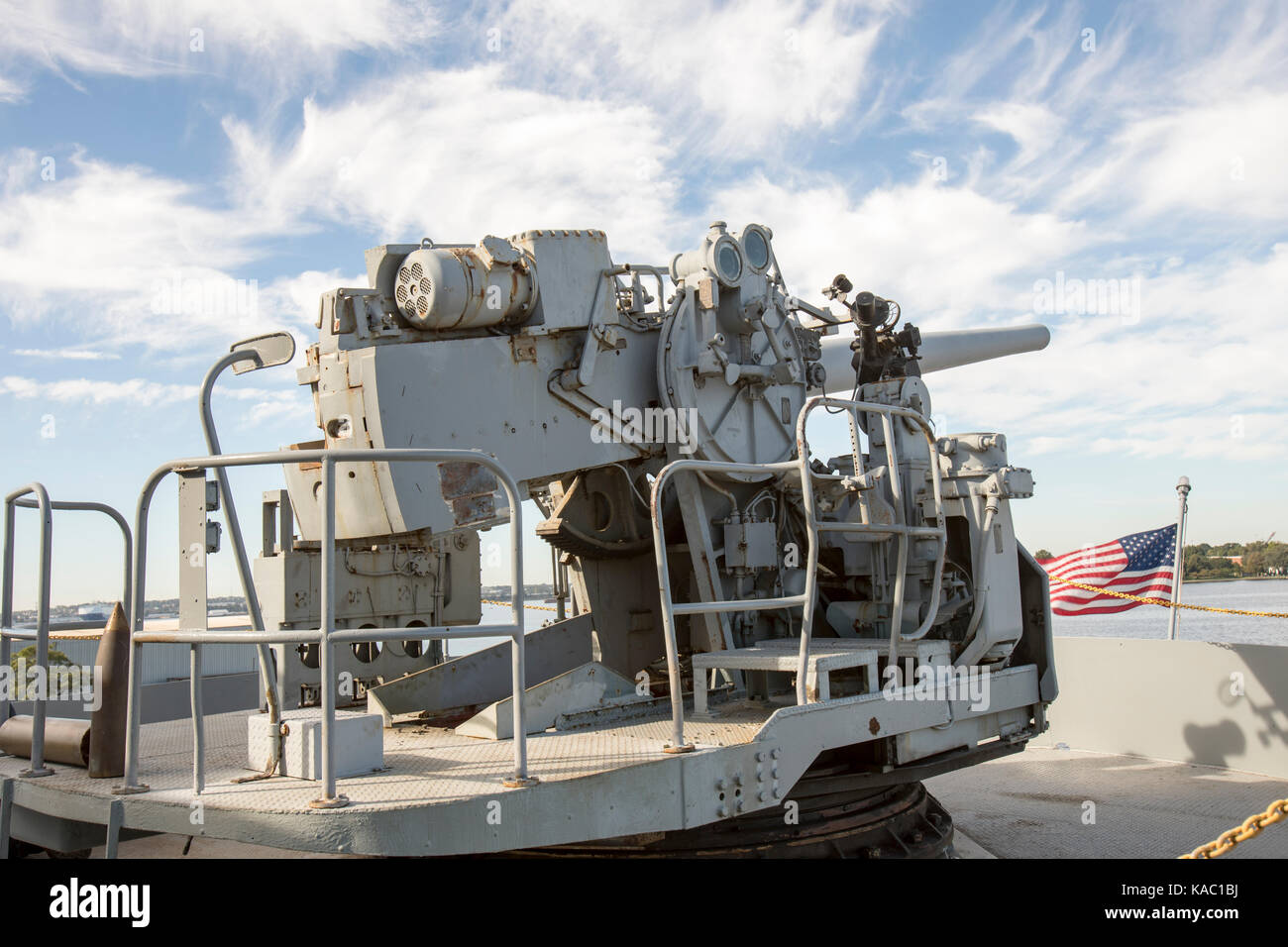 Convoy escort -Fotos und -Bildmaterial in hoher Auflösung – Alamy