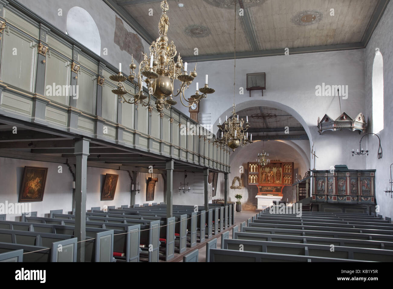 Blick auf den Altar in der Kirche St. Severin, Keitum, Insel Sylt ...
