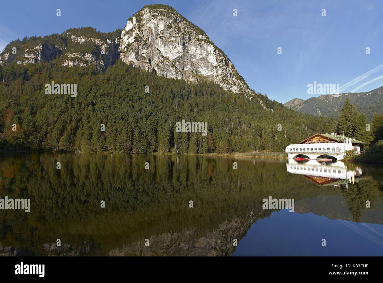 Deutschland, Bayern, Werdenfelser Land (Region), Garmisch-Partenkirchen ...